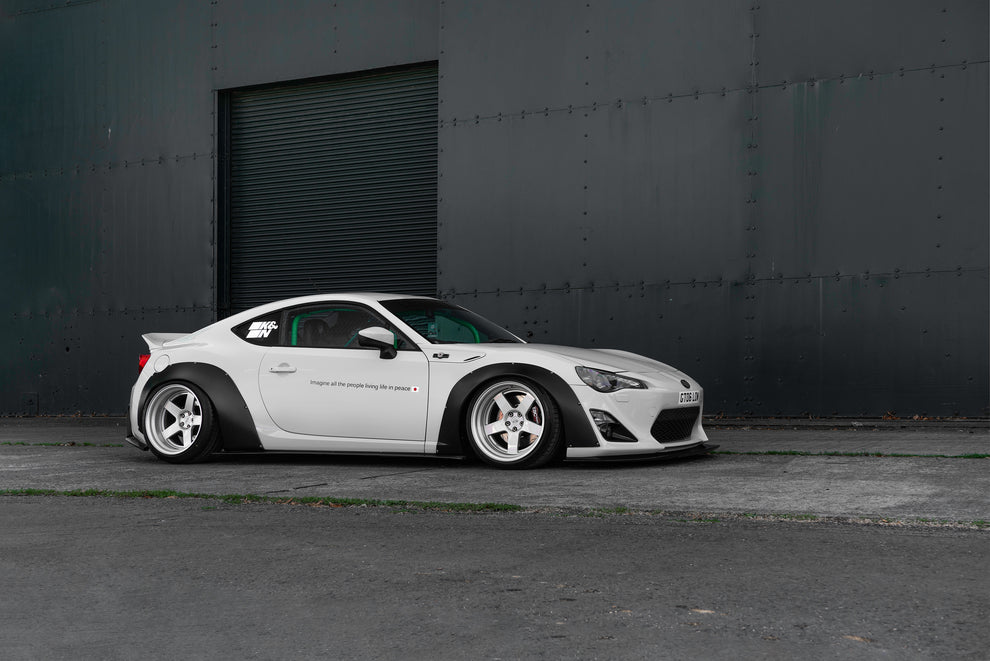 LB Nation GT86 Lip Type Ver.2 (Ducktail) Complete Body Kit -2015 FRP ...